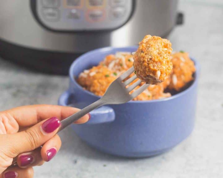 Instant Pot Meatballs and Sauce (No Breadcrumbs) - Nashi Food!